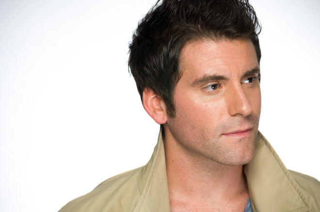 ABOUT – Elliot Roth